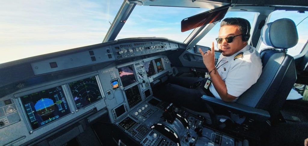 Perkasa Flight School A Comprehensive Pilot Training