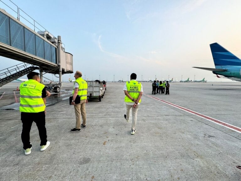 Perkasa Flight School A Comprehensive Pilot Training